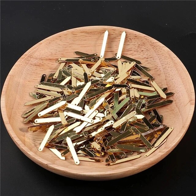 Пайетки ПВХ Lucky Sewing прямоугольные 3*20 мм серого и сиреневого цвета golden