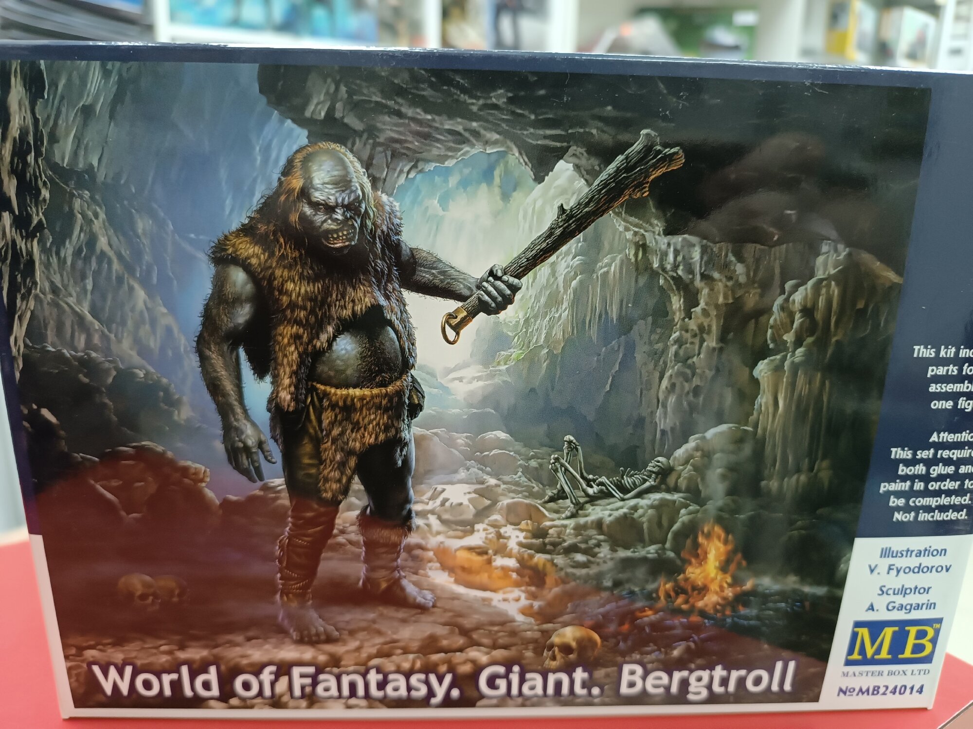 24014 Фигуры, Мир фэнтези. Великан. Горный тролль Сборная модель 1:24 MasterBox