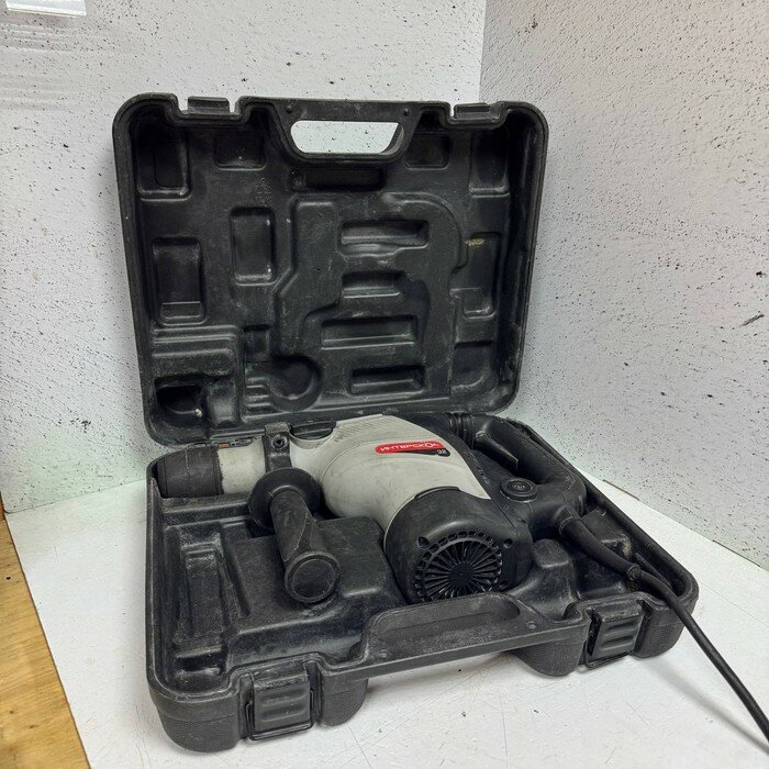 Перфоратор Интерскол П-32/1000Э