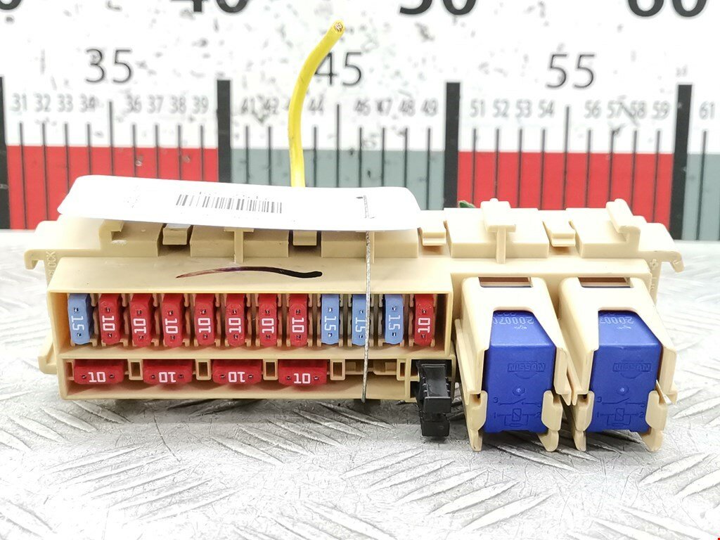 Блок предохранителей Nissan Micra K12 арт. 2157524