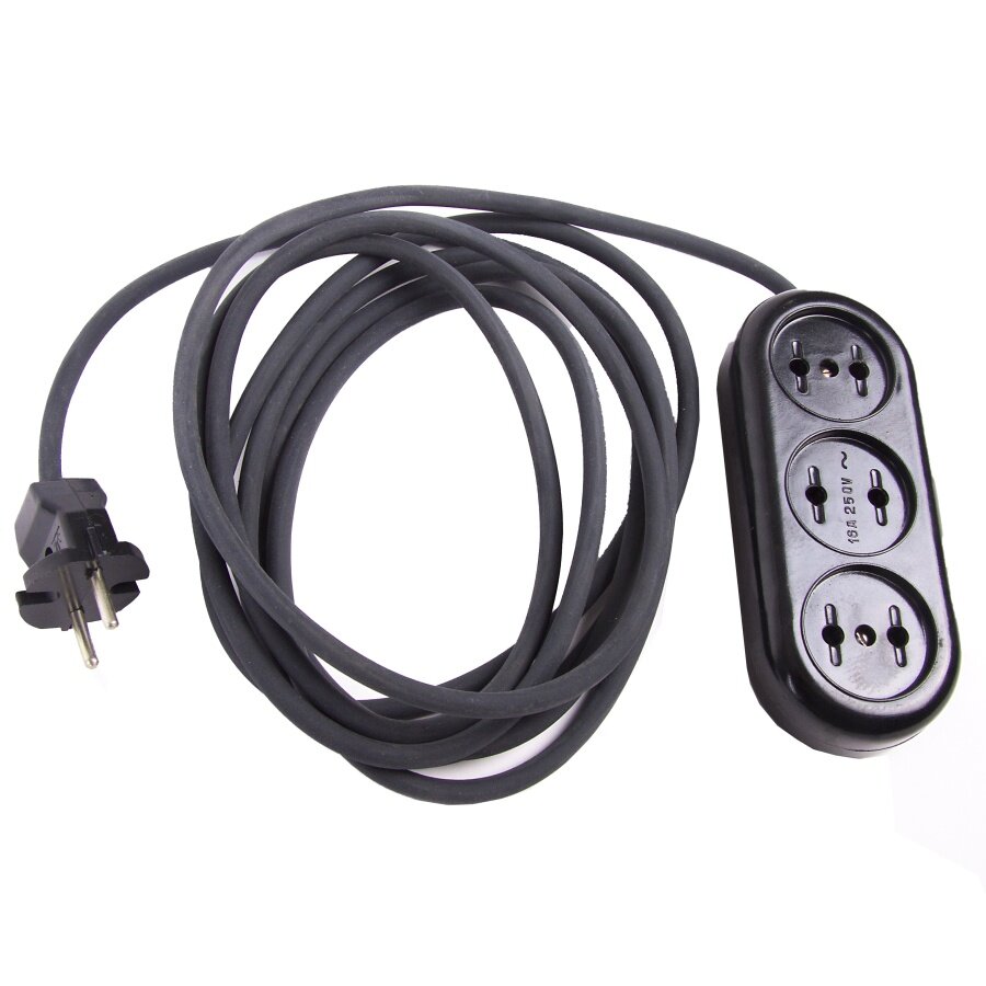 Удлинитель 3 метра, 3 розетки - обеспечивающий надежную и безопасную передачу электроэнергии.