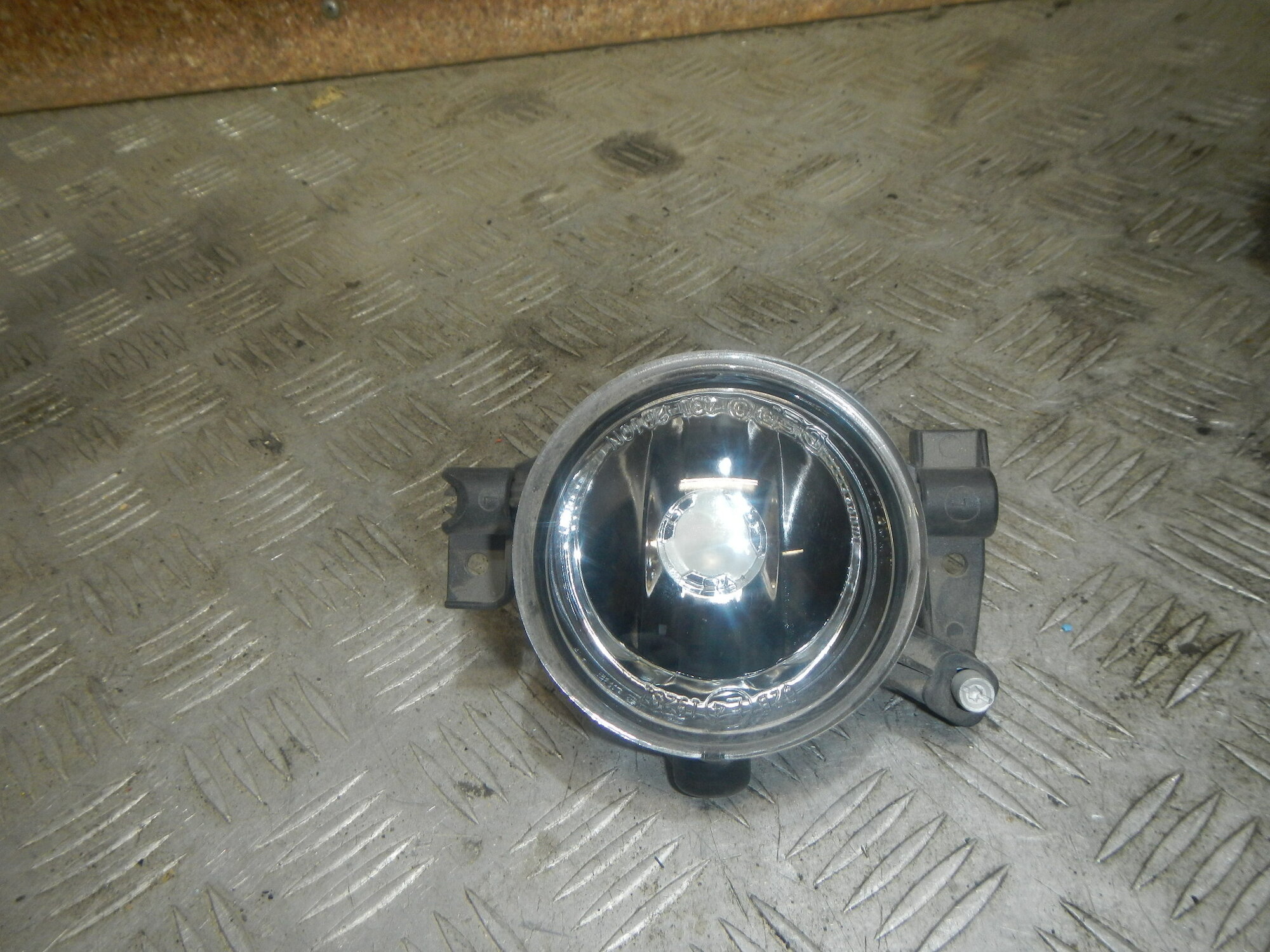 Б/У Фара противотуманная левая, Ford (Форд)-C-MAX (03-11) FORD C-MAX (03-11) Depo Дубликат, новая. 562395 FORD арт. 43120...