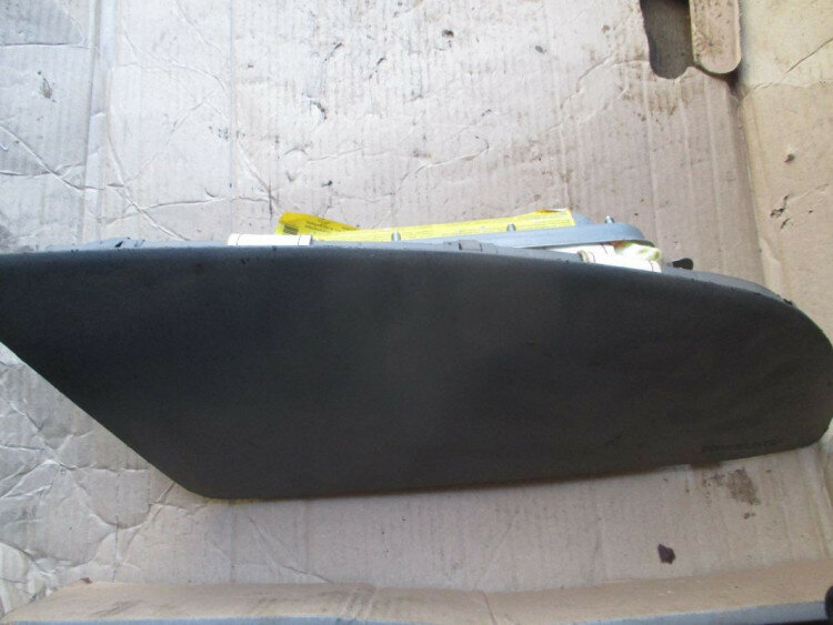 Подушка безопасности пассажирская Форд Фокус 1 америка 98ABA042B84CBZUF6 DP с накладкой