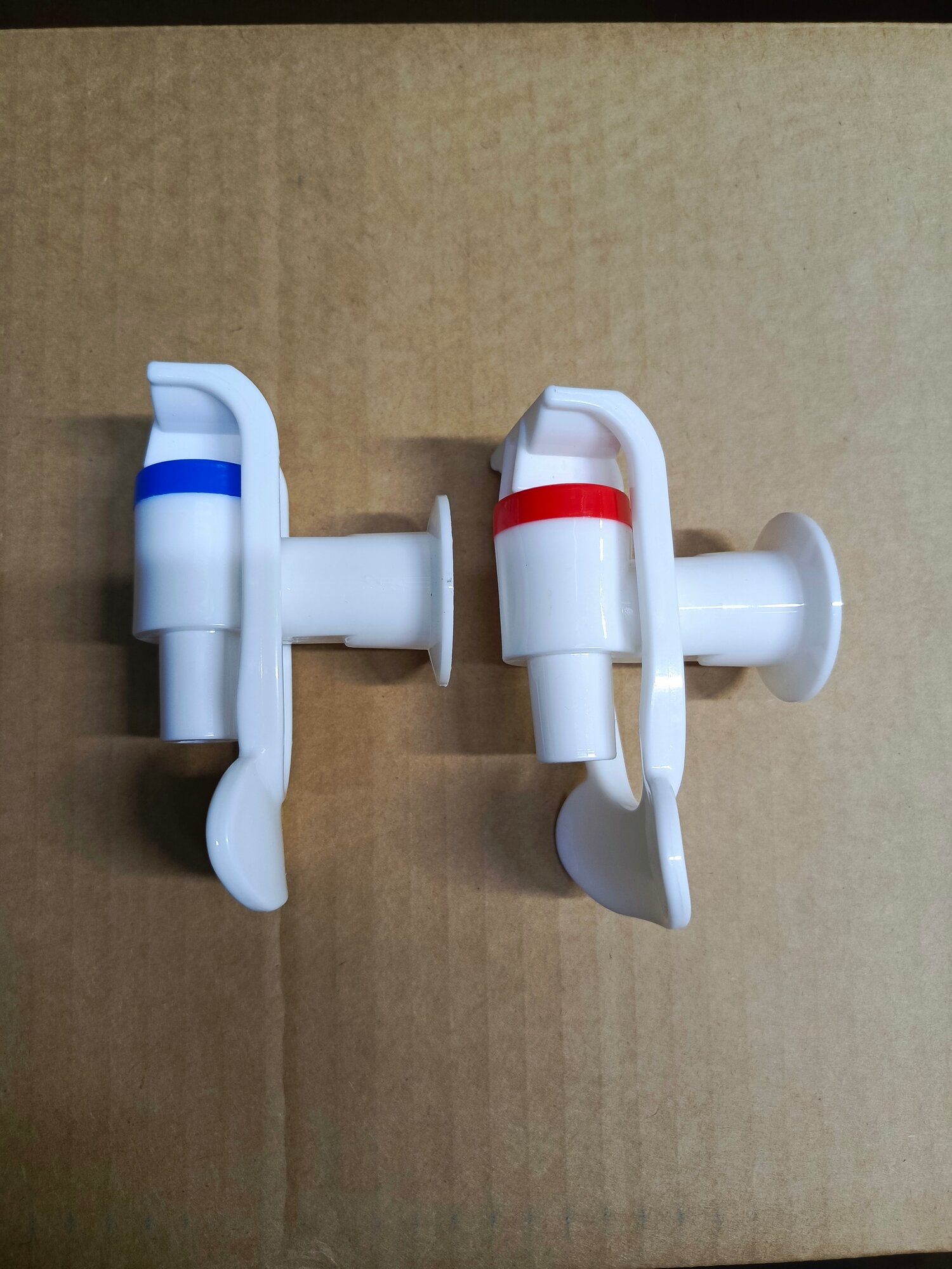 Кран на кулер с внутренней резьбой