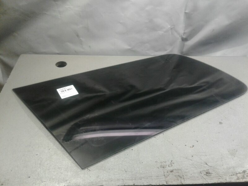 Форточка задняя левая Ford Mondeo B5Y CHBB 2000-