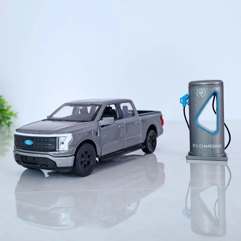 Миниатюрная модель автомобиля из литого металла Форд Рэптор F150 модель автомобиля Игрушки 1:36 Ford Raptor F150, со светом и звуками