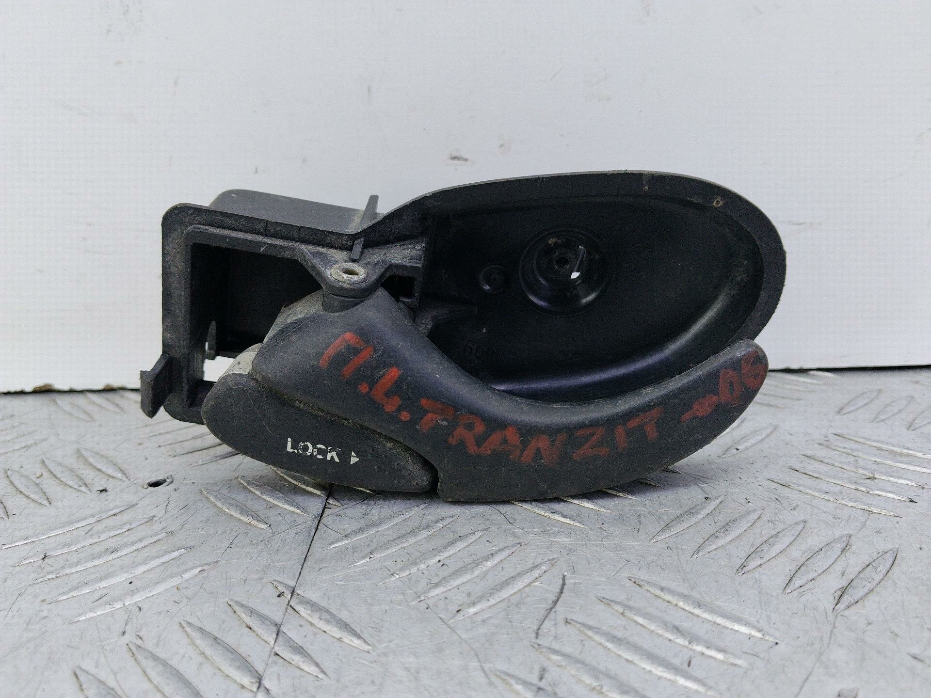 Ручка внутренняя двери передней левой Ford Transit 6 (2000 - 2006) YC15V22601AB