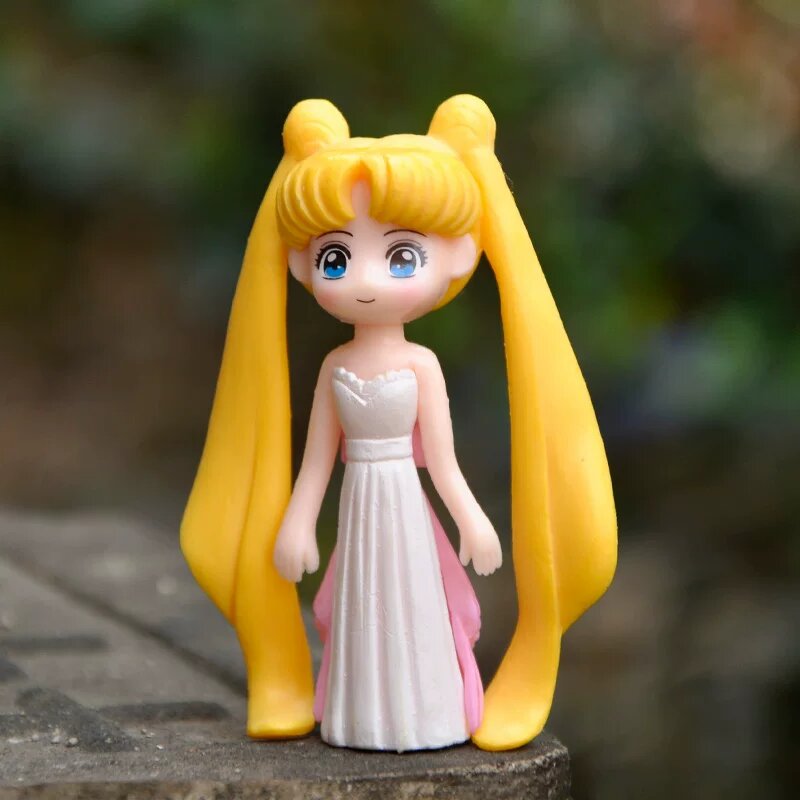 Коллекционная фигурка Sailor Moon в стиле аниме, милая куколка-девочка, миниатюрная кукла. Новое красивое белое длинное