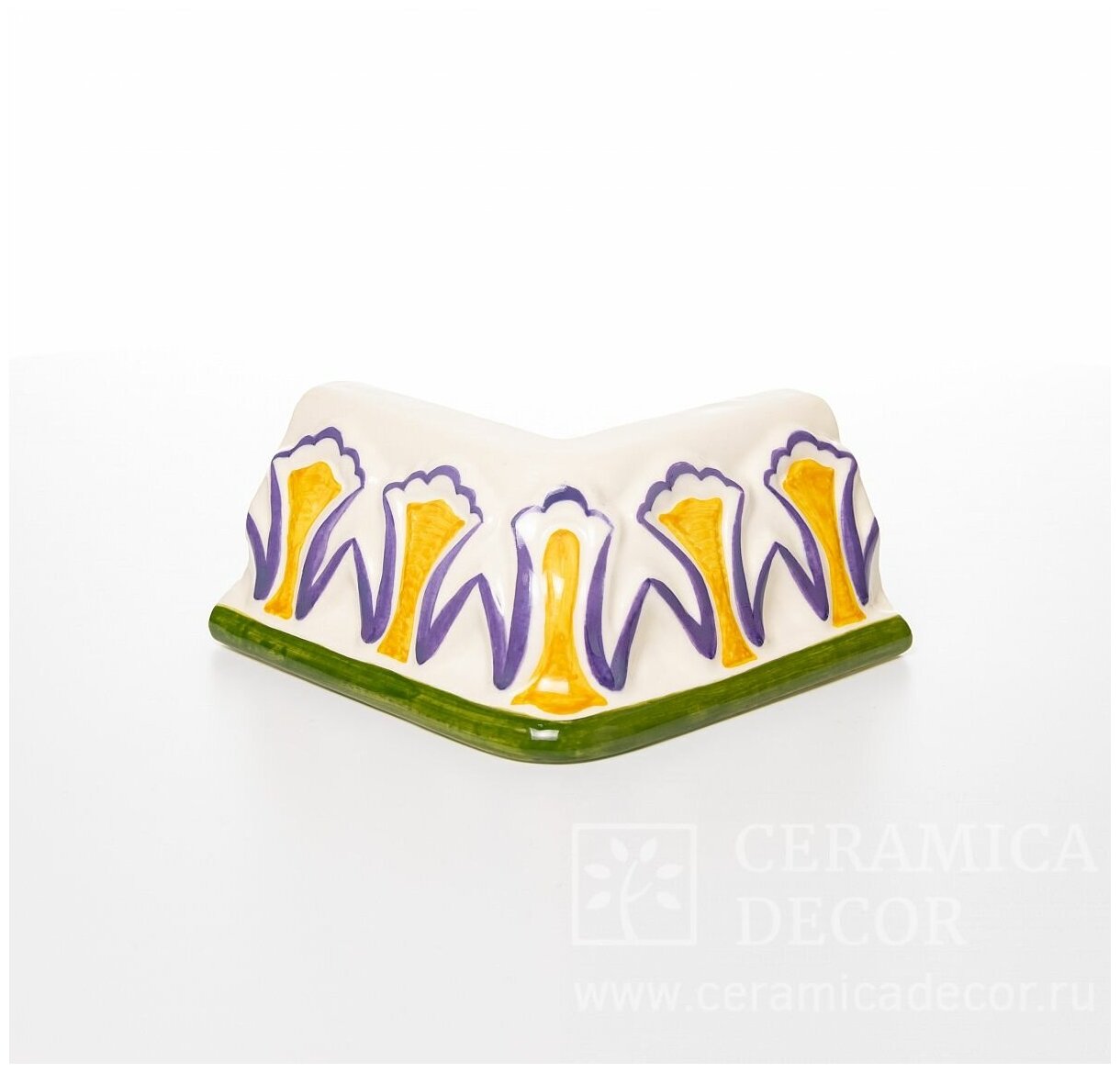 Угол изразцовый к карнизу с лепным рельефом h5 "Ярославская майолика"