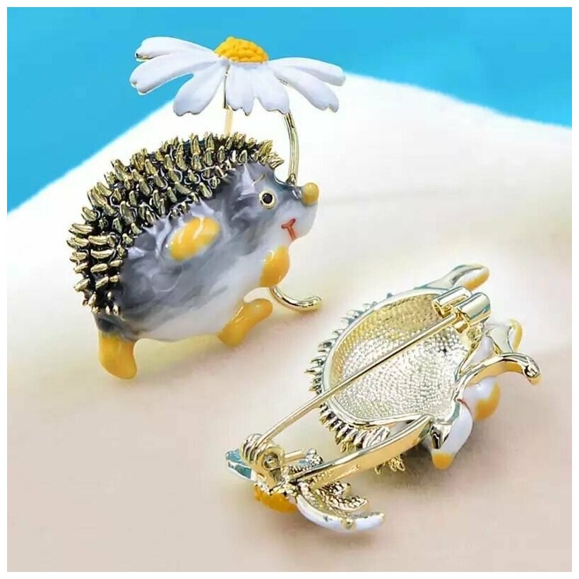 Брошь, эмаль