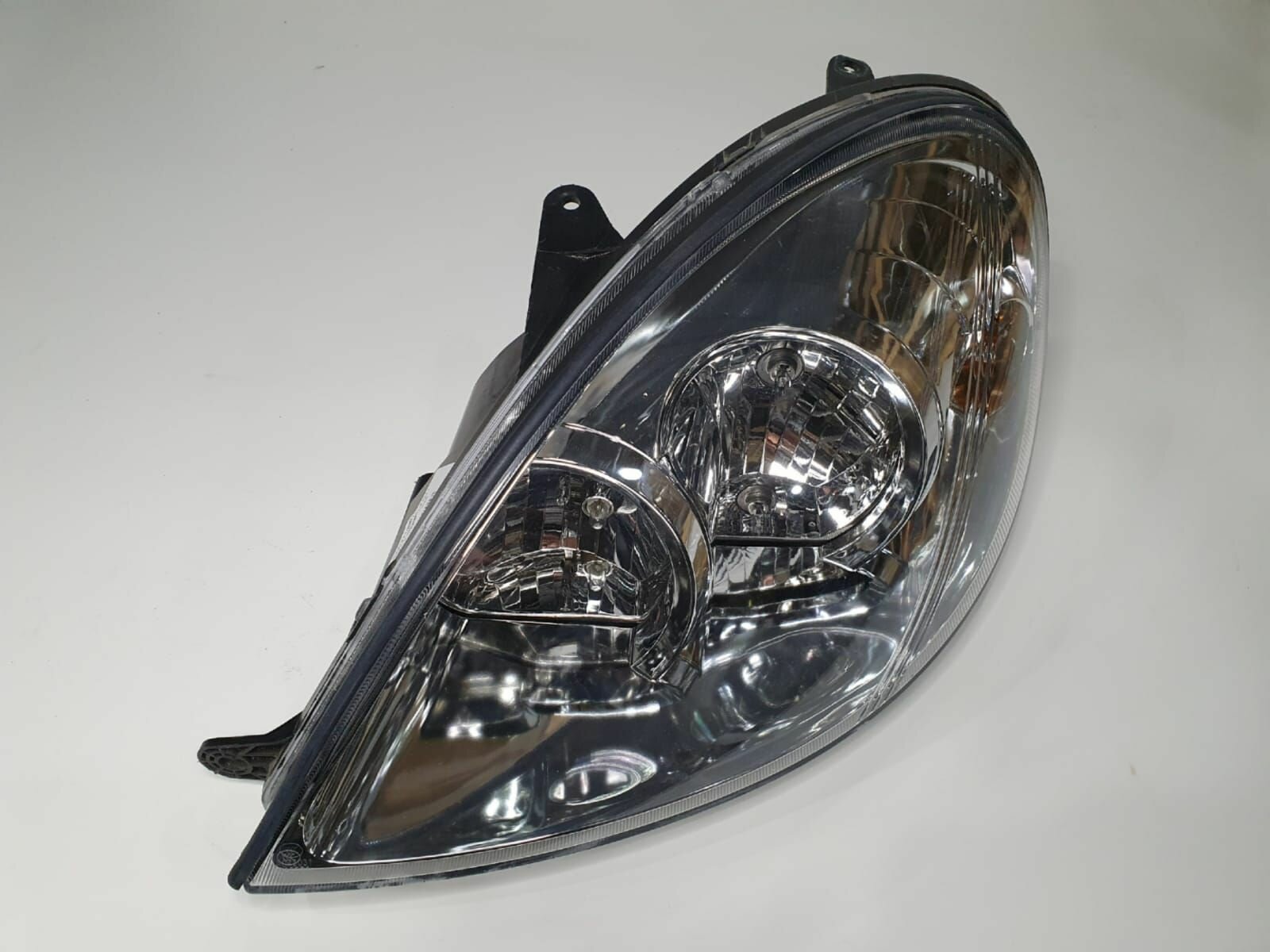 Фара левая (с корректором) Lifan Breez [1.6 16V 5MT седан] LAX4121100B1