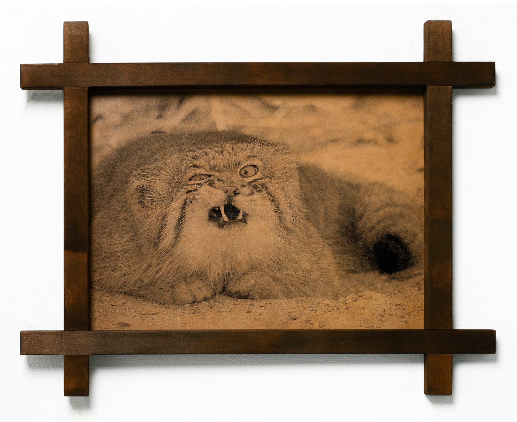 Интерьерная картина из натуральной кожи "Манул", декоративное настенное панно в деревянной раме, BoomGift