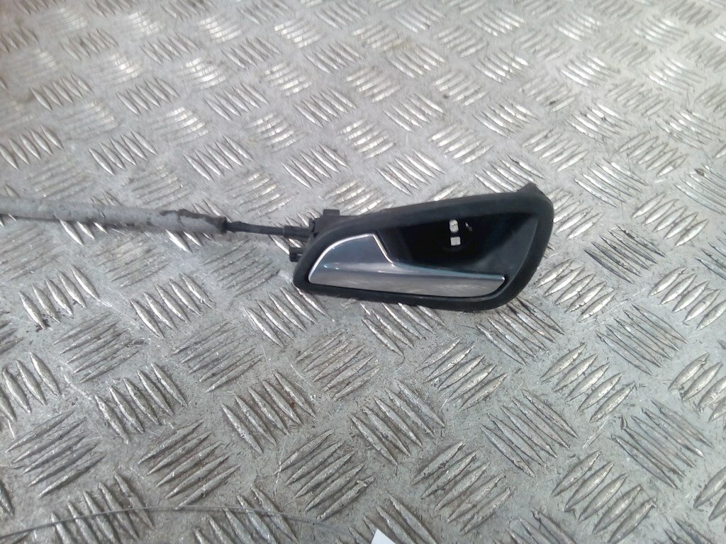 Ручка двери внутренняя передняя левая Ford Focus 3 CV6Z5422601DA арт. 498879