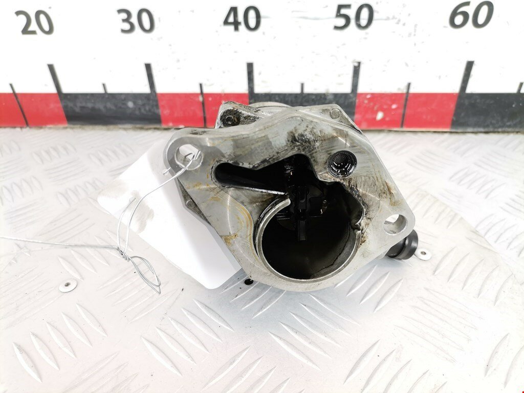 Насос вакуумный Nissan Note (E11) 1465000Q2C арт. 1540842