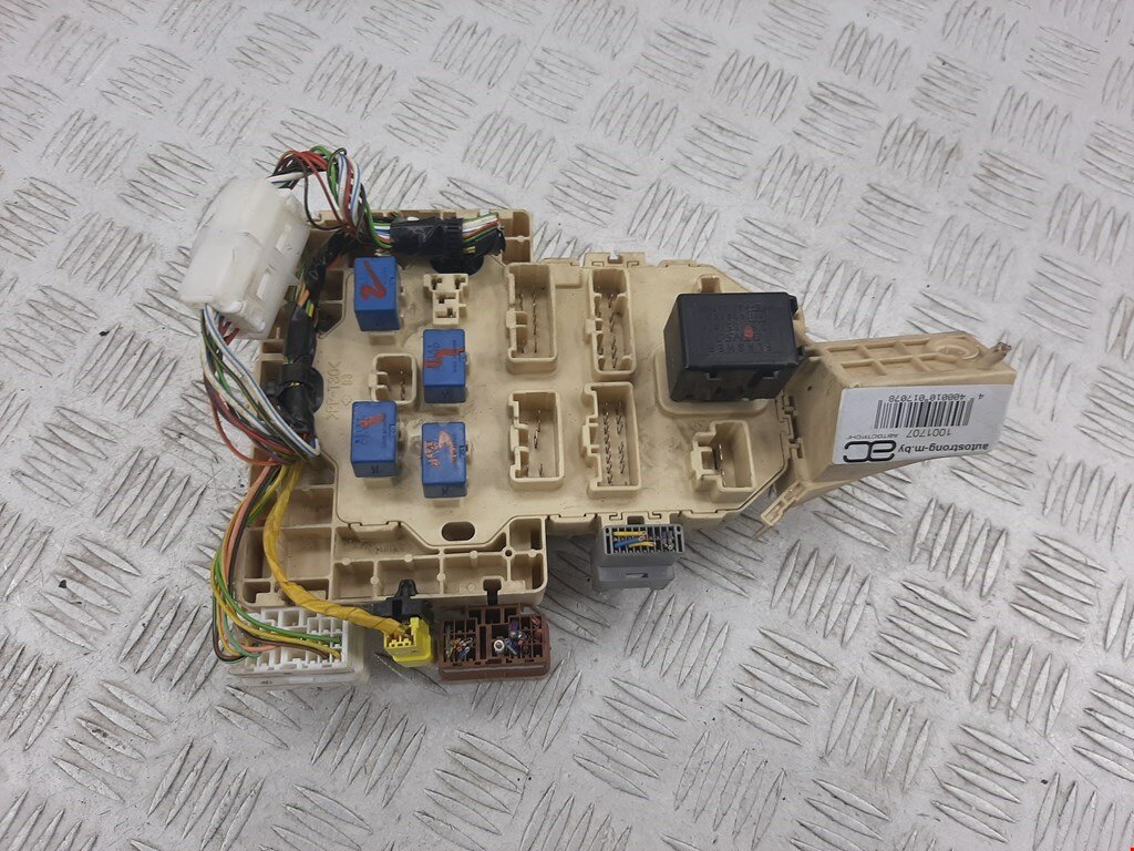 Блок предохранителей Suzuki SX4 1 3677079J50 арт. 1001707
