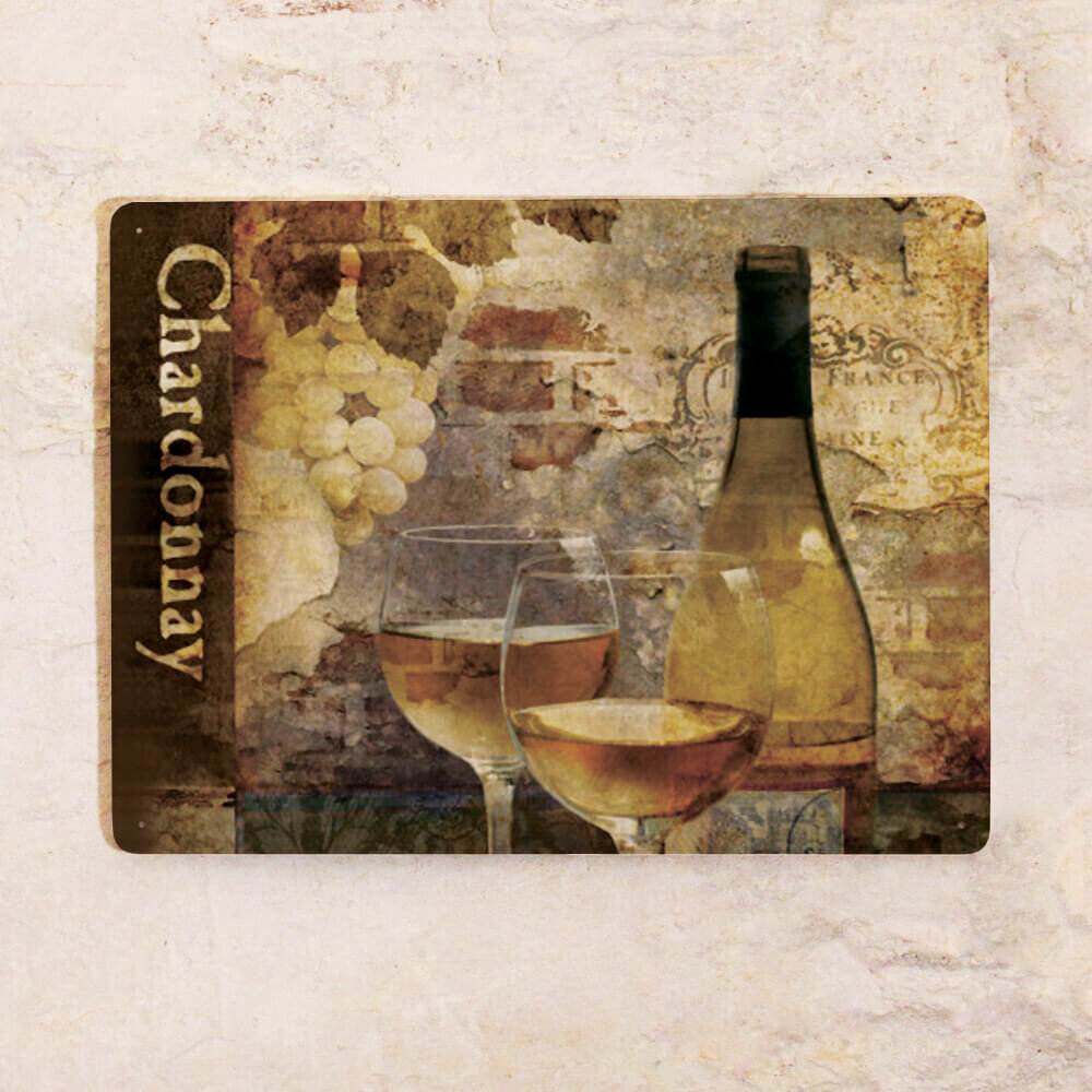 Жестяная табличка с бутылкой вина Шардоне Chardonnay, для декора баров и кухни, металл, 20х30 см