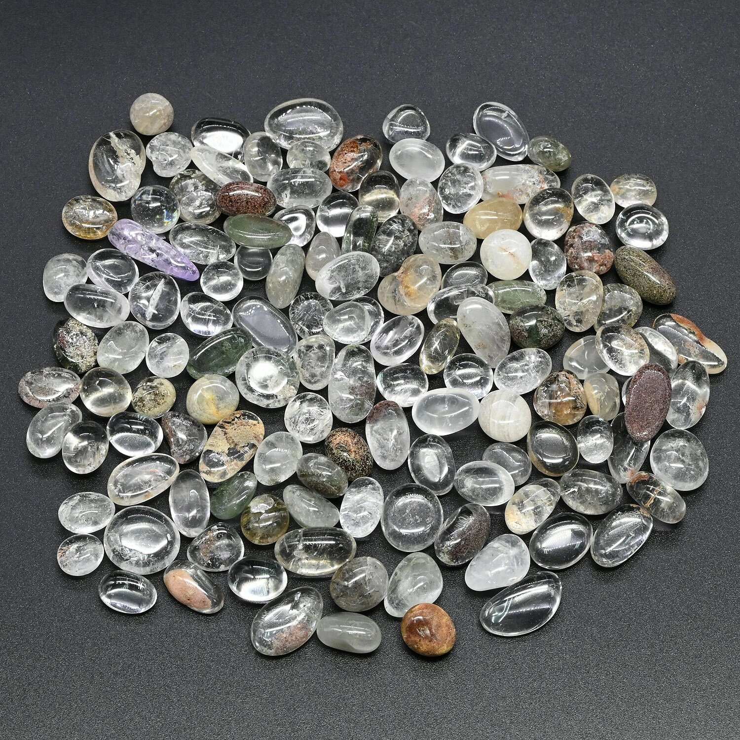 Горный хрусталь с породой галтовка фракция 5-10мм, упаковка 100г .