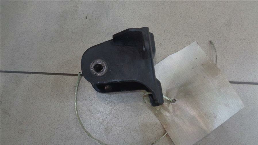 Кронштейн КПП от Hyundai Accent 2000-2012