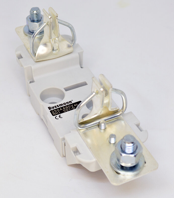Держатель BUSSMANN SD1-D Держатель предохранителей LV 250 A перем. ток 690 В NH1 1P IEC монтаж на DIN-рейке монтаж р 1шт