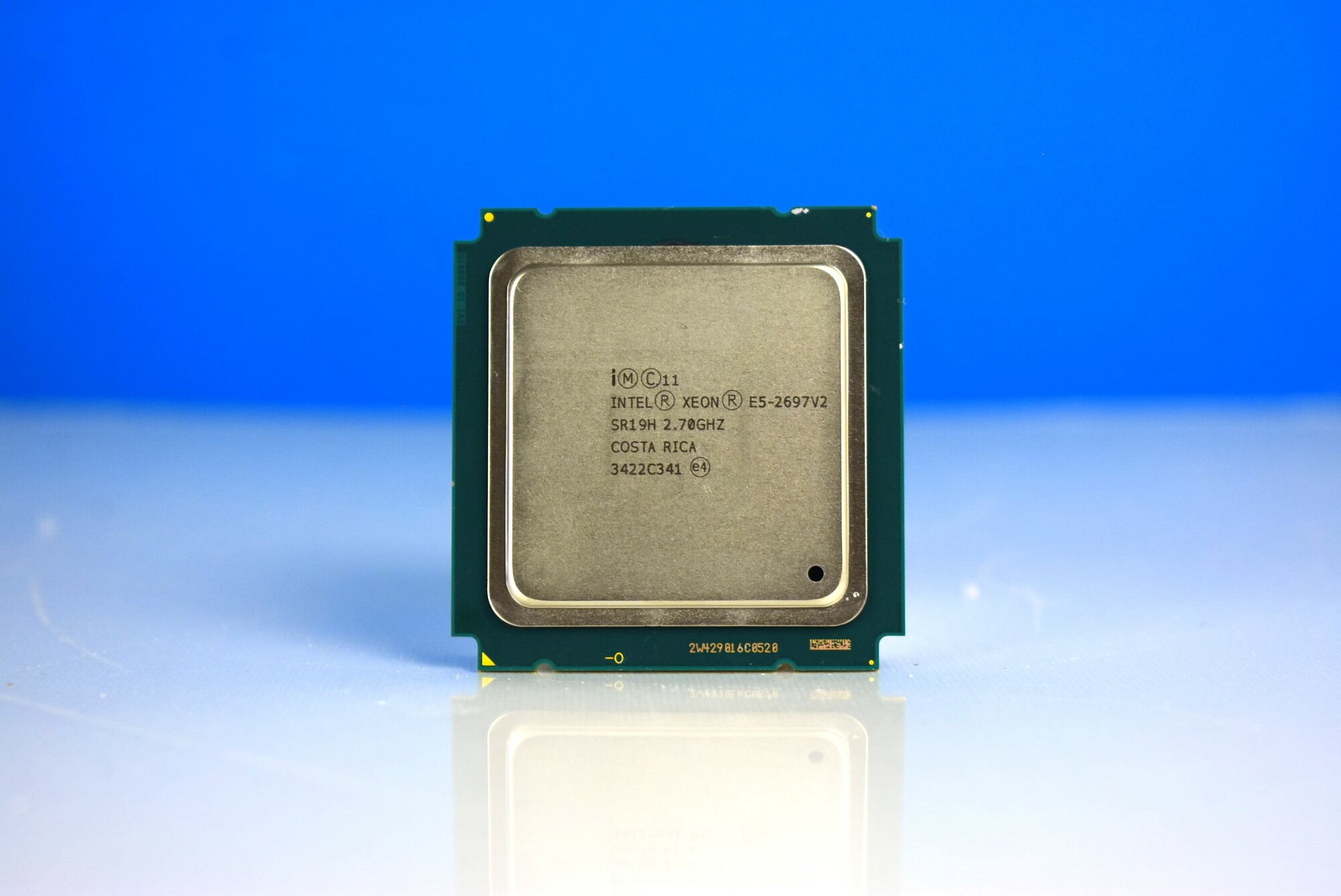 Процессор Intel Xeon E5-2697 V2 сокет 2011 12 ядер 24 потоков 2,7ГГц в 130 Вт OEM