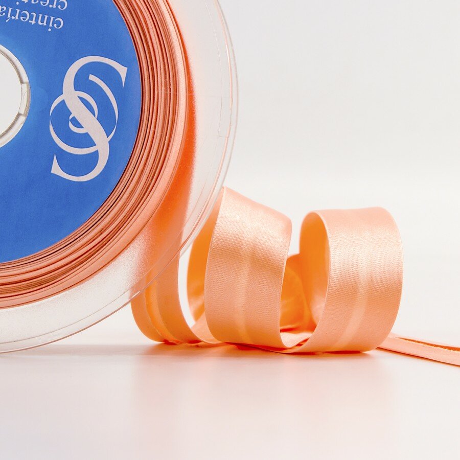 Косая бейка атласная 20 мм, 25 м, цвет 85, креветковый