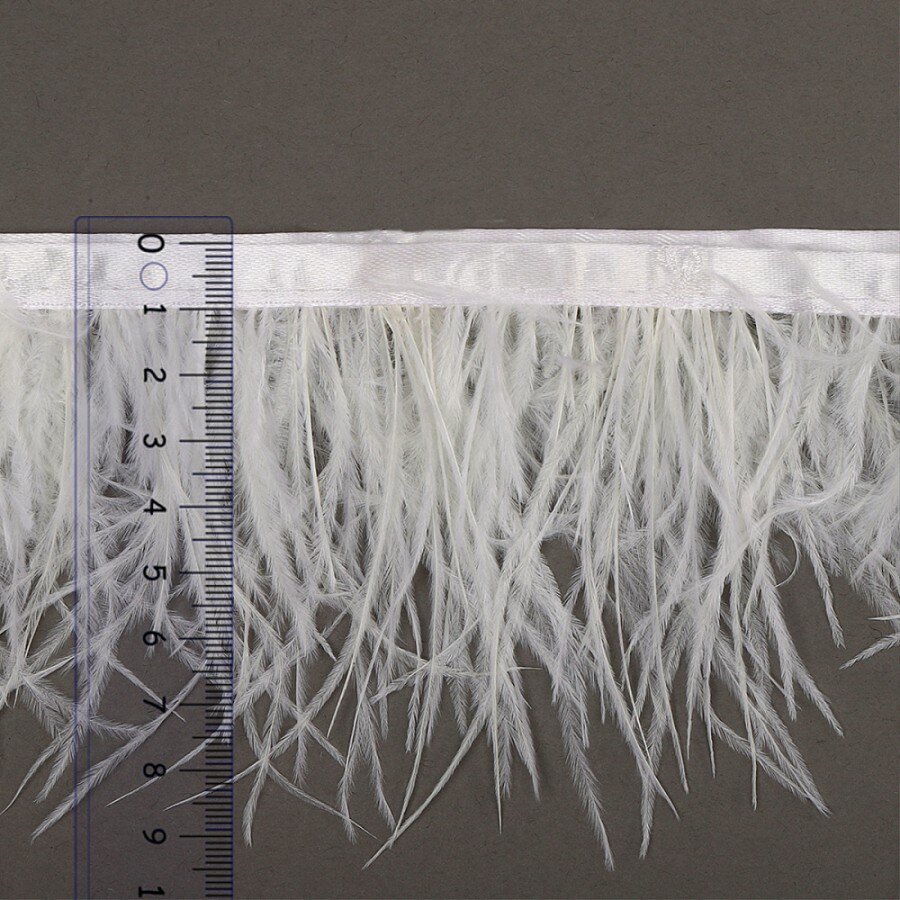 Перья на ленте Страус FBY-08-01 шир.8см цв. белый уп.2м