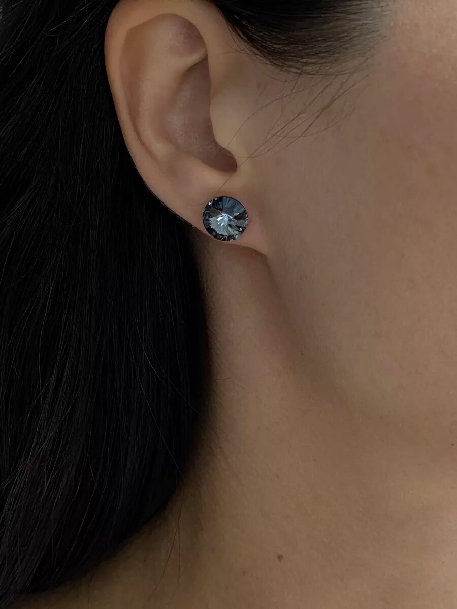 Серьги пусеты Amante crystal, кристаллы Swarovski, размер 10 мм, черный — фото 1