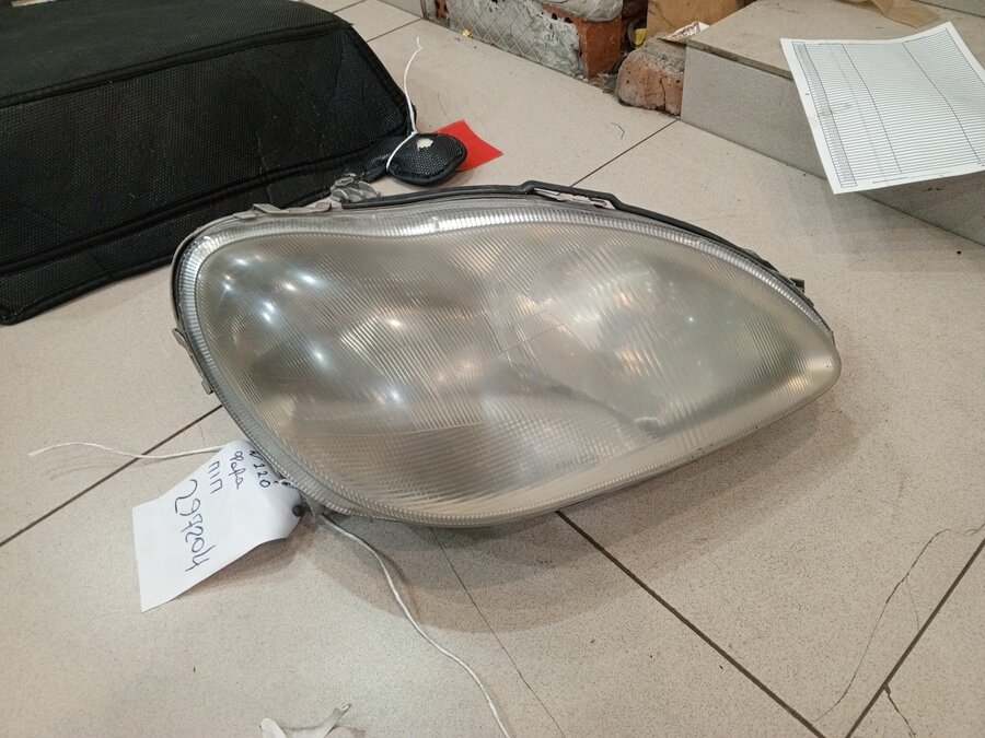 Фара правая от Mercedes-Benz S-Class W220 1998-2005