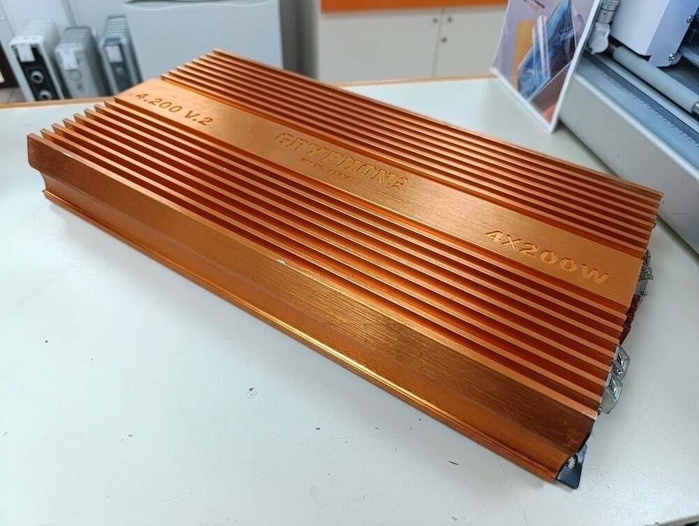 Усилитель 4х канальный Gryphone Pro 4.200 V2