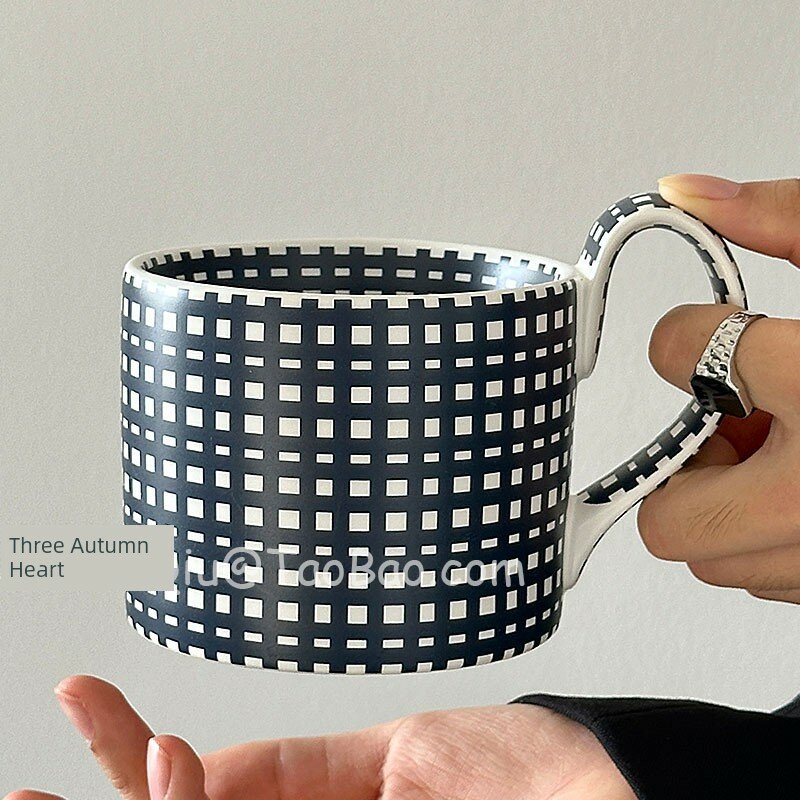 Кружка Sanq Limited Edition, винтажная, матовая, синяя, в клетку, керамическая, для воды, кофе, оригинальный нишевый