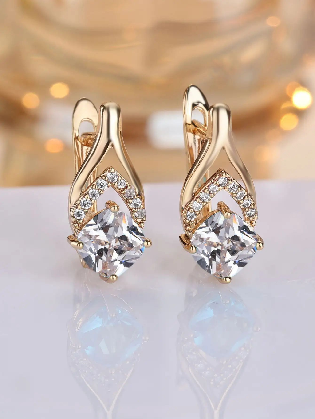 Серьги, фианит, искусственный камень, золотистый — фото 1