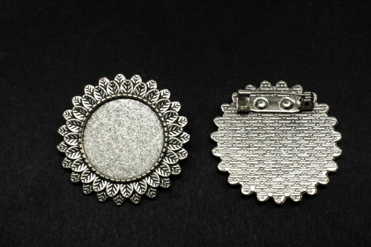 Основа для броши Цветок 32мм, площадка 20мм, цвет античное серебро, сплав металлов, 18-128, 1шт