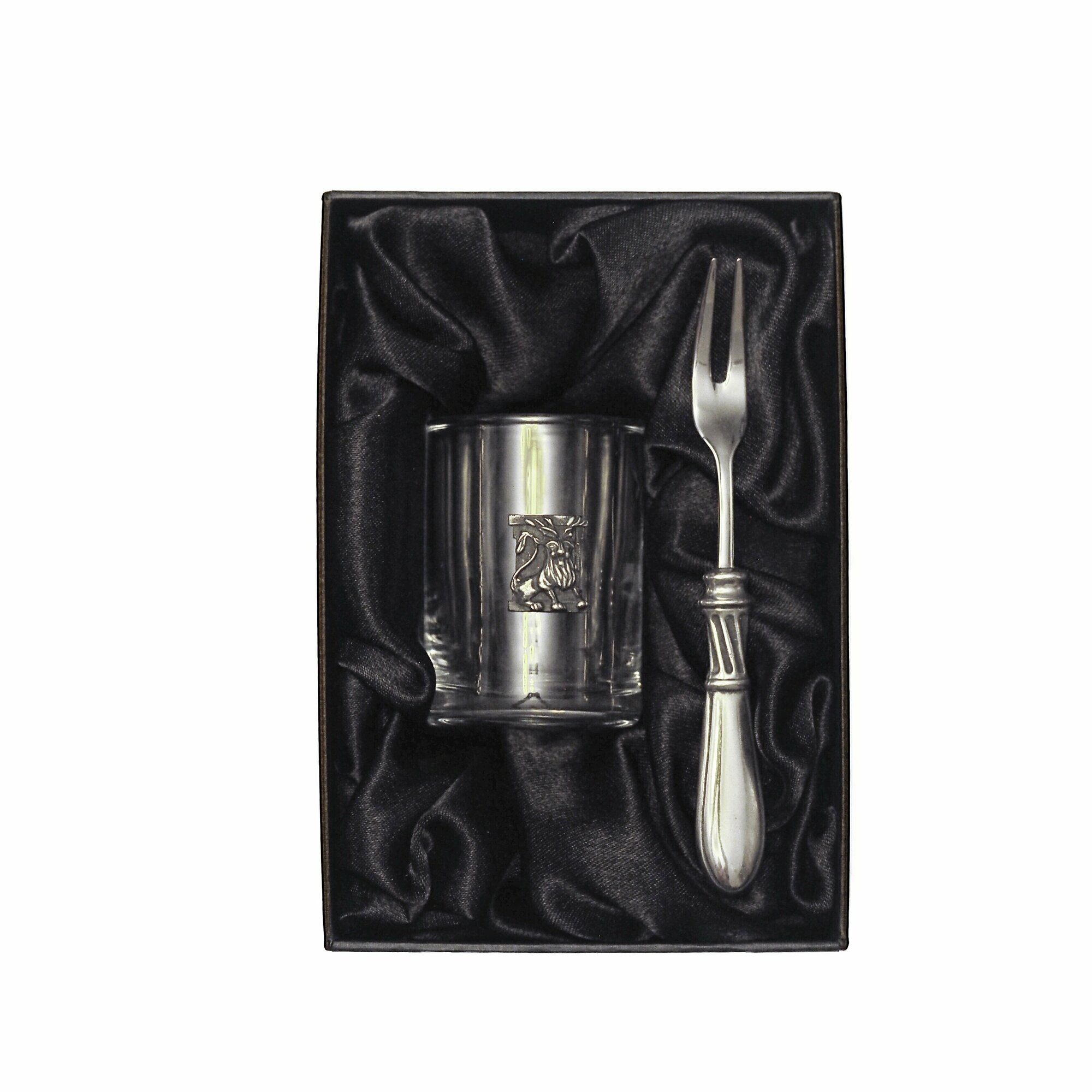 Подарочный набор стопка с накладкой знак зодиака "Лев" и закусочная вилочка в футляре