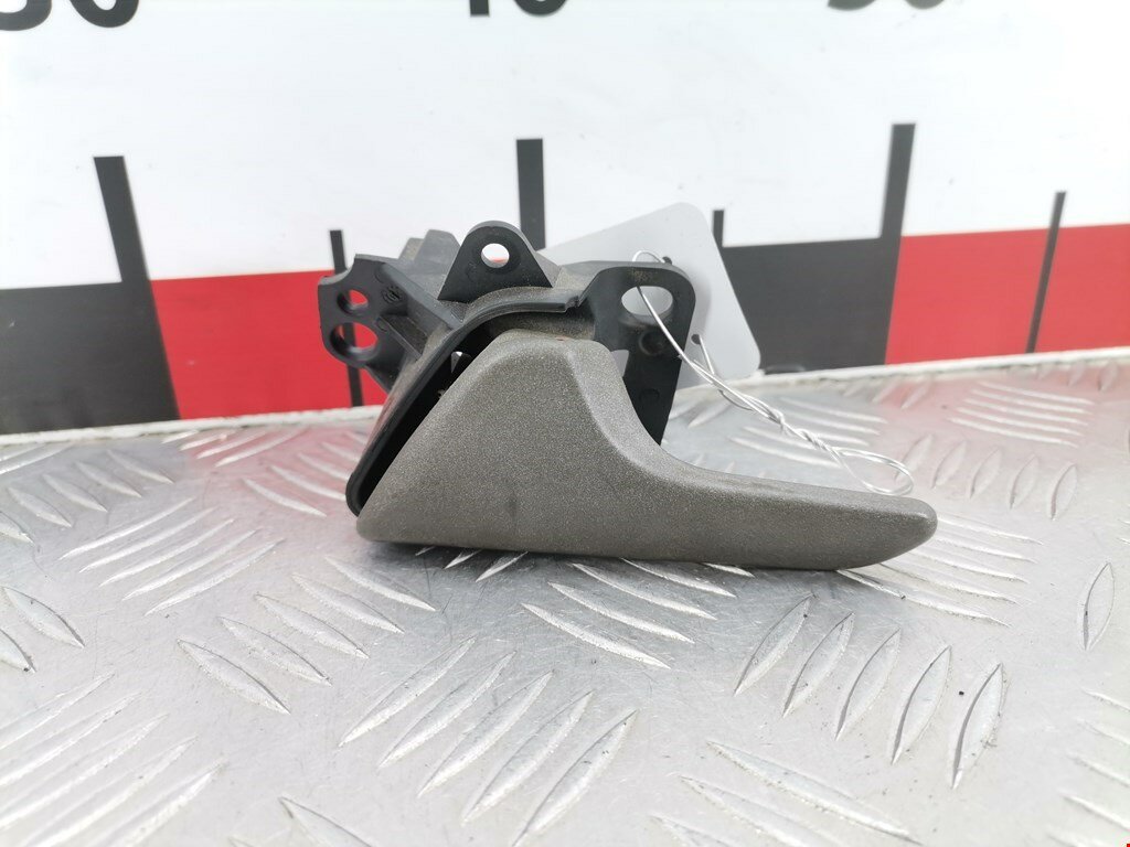 Ручка двери внутренняя передняя левая Mercedes Sprinter 2 (W906) A9067600161 арт. 1650666