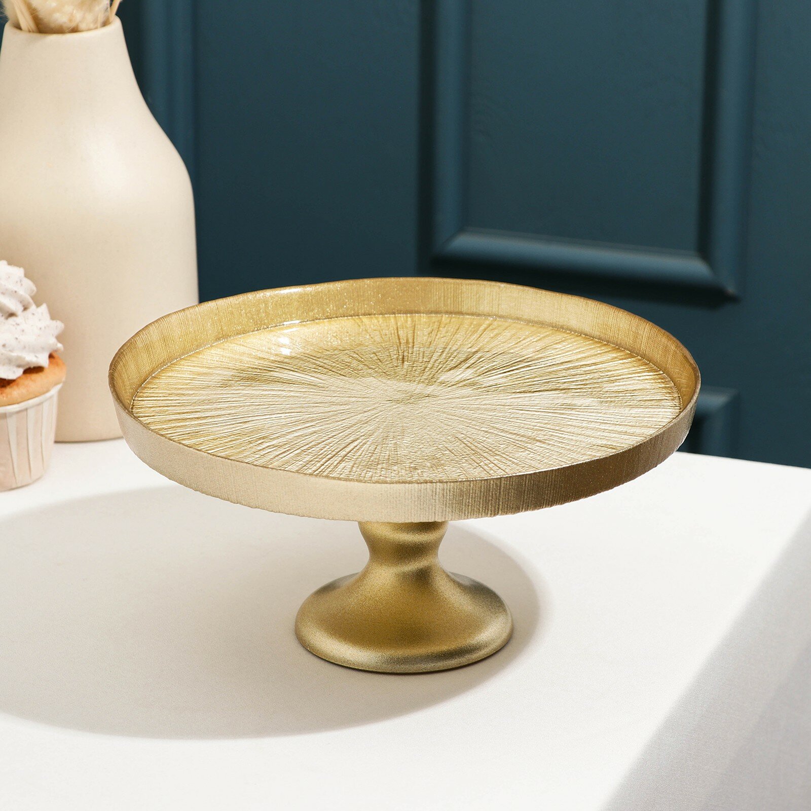 Блюдо сервировочное для торта Akcam «Кувшинка», d=21 см, золотой