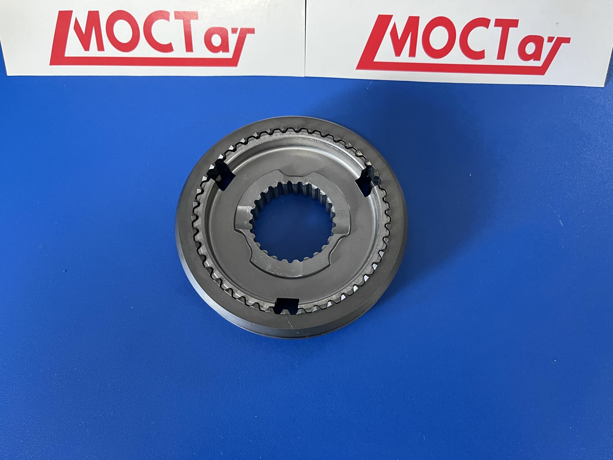 Муфта кпп подходит для а/м газель 1,2,5, передача и заднего хода КПП 5 ступ. Старого Образца