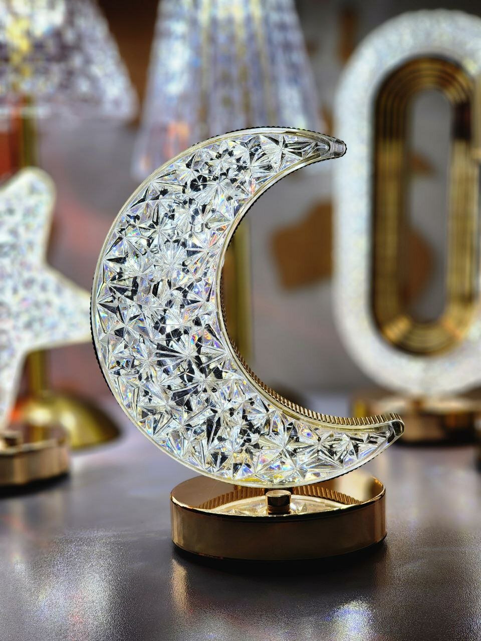 Светильник луна / ночник настольный беспроводной в виде полумесяца