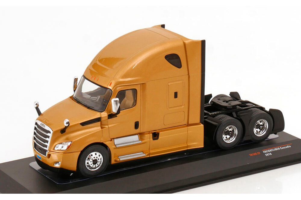 Модель коллекционная IXO Freightliner cascadia 2018 gold metallic