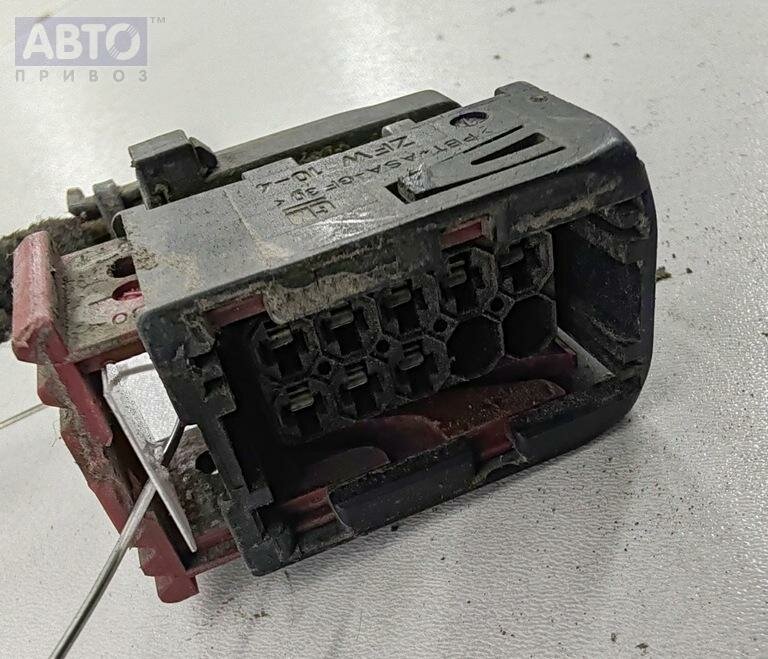 Разъем (фишка) проводки Opel Astra H (2004-2009)