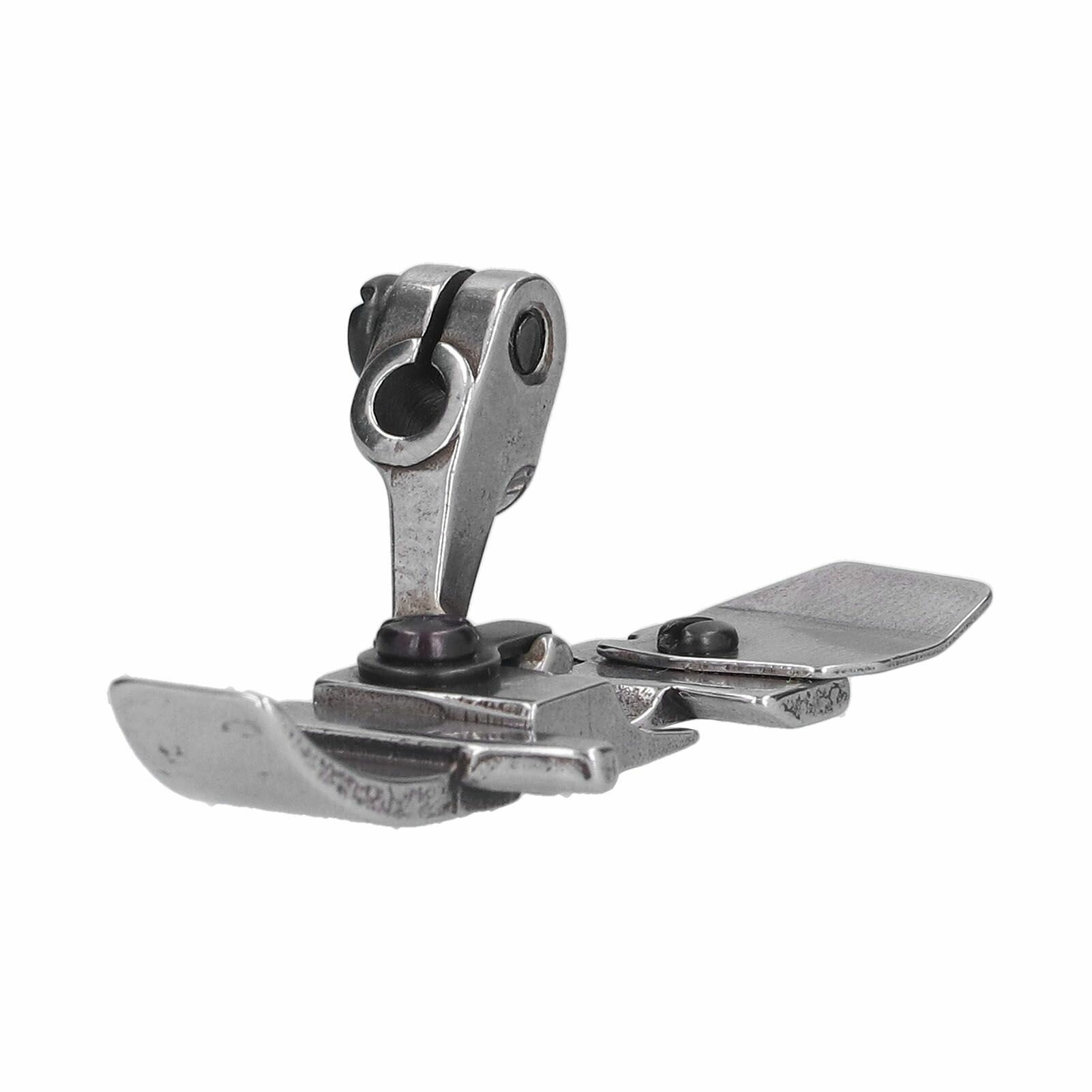 Прижимная лапка для оверлока четырехниточная