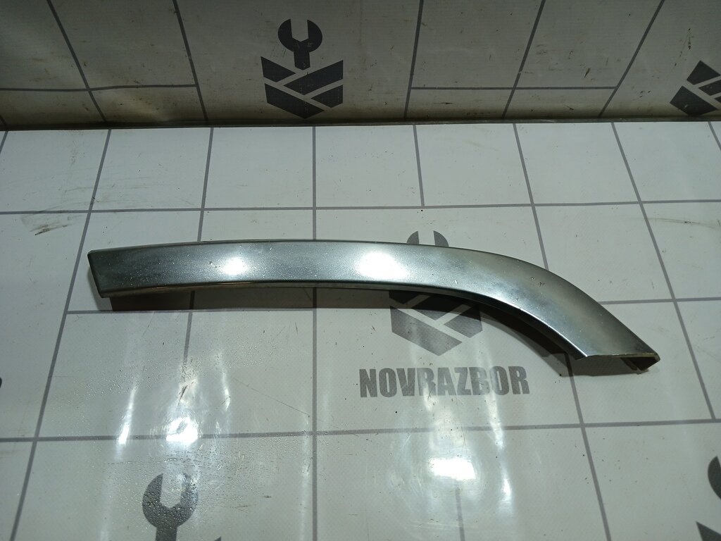 Молдинг бампера передний левый LADA VESTA 15-19