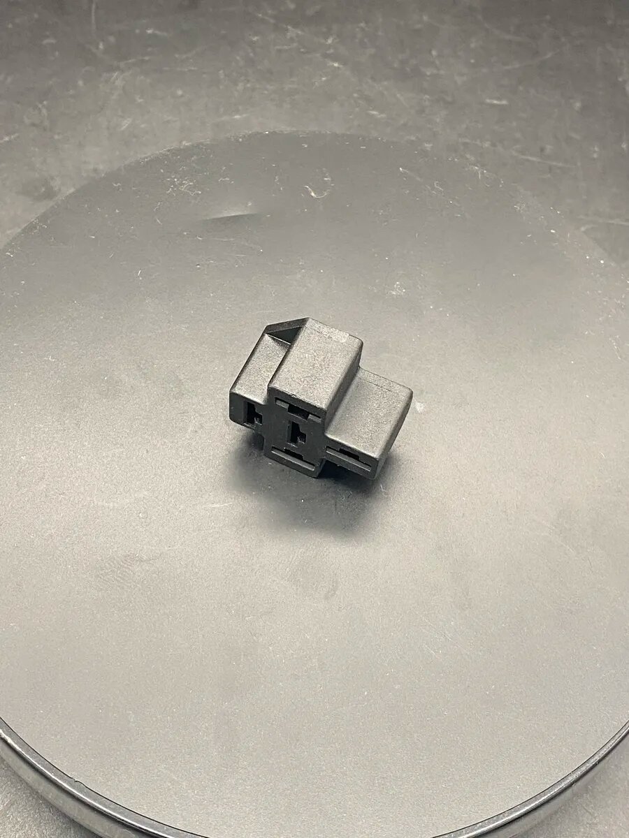 Разъем Новое Tesla Technics — фото 1