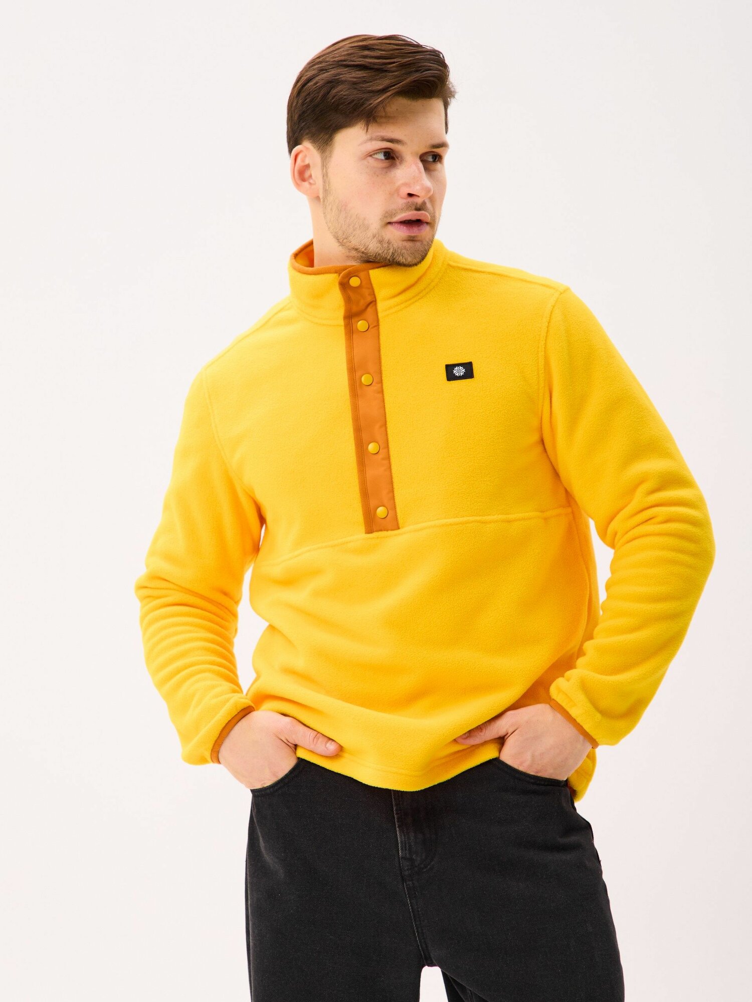 Толстовка спортивная