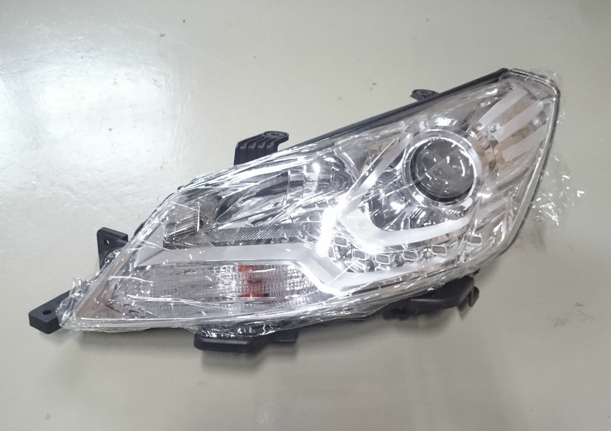 Фара левая H30 CROSS (7481003)