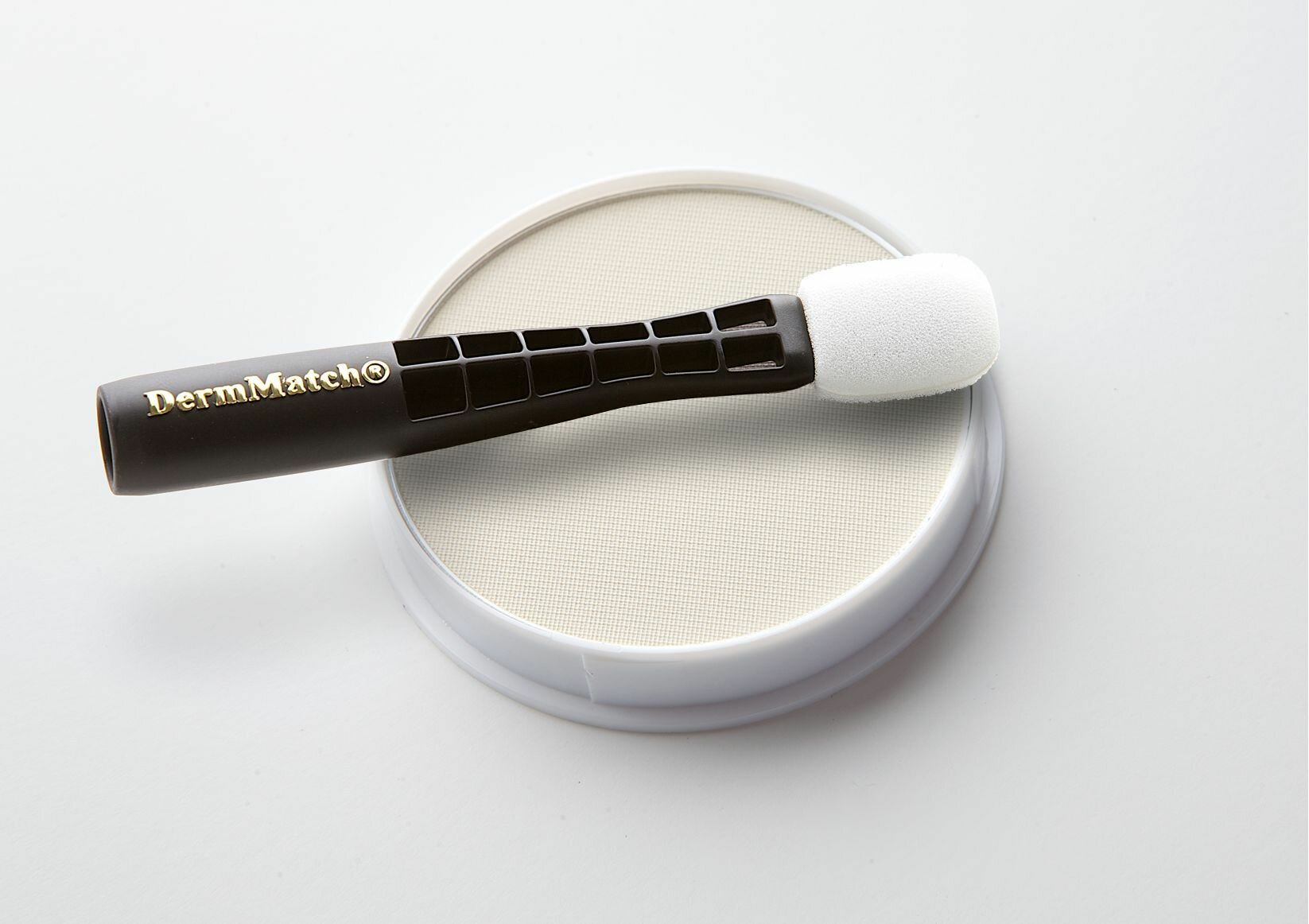 Загуститель волос / пудра DermMatch Platinum Blond (платиновый блонд), 40 гр