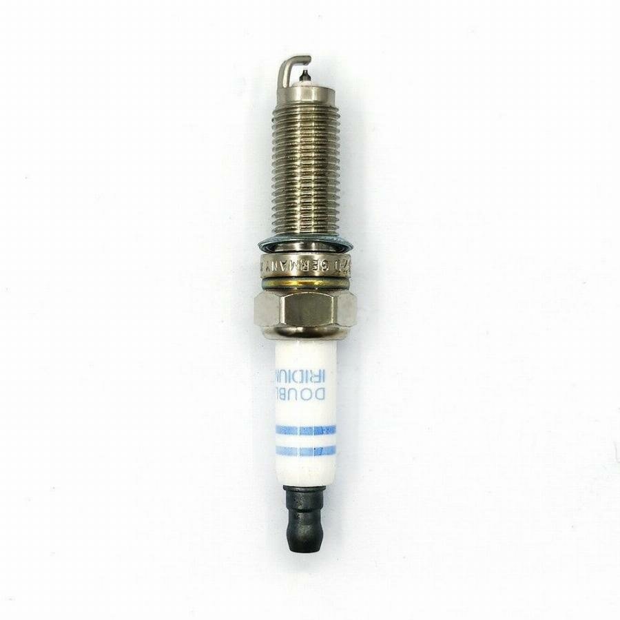 Свеча зажигания дв. ЯМЗ-53414/53624 ЕВРО-5 0242140552 (Bosch)