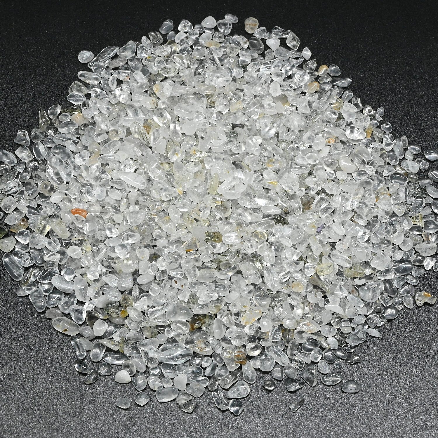 Горный хрусталь с породой галтовка фракция 3-5мм, упаковка 100г .