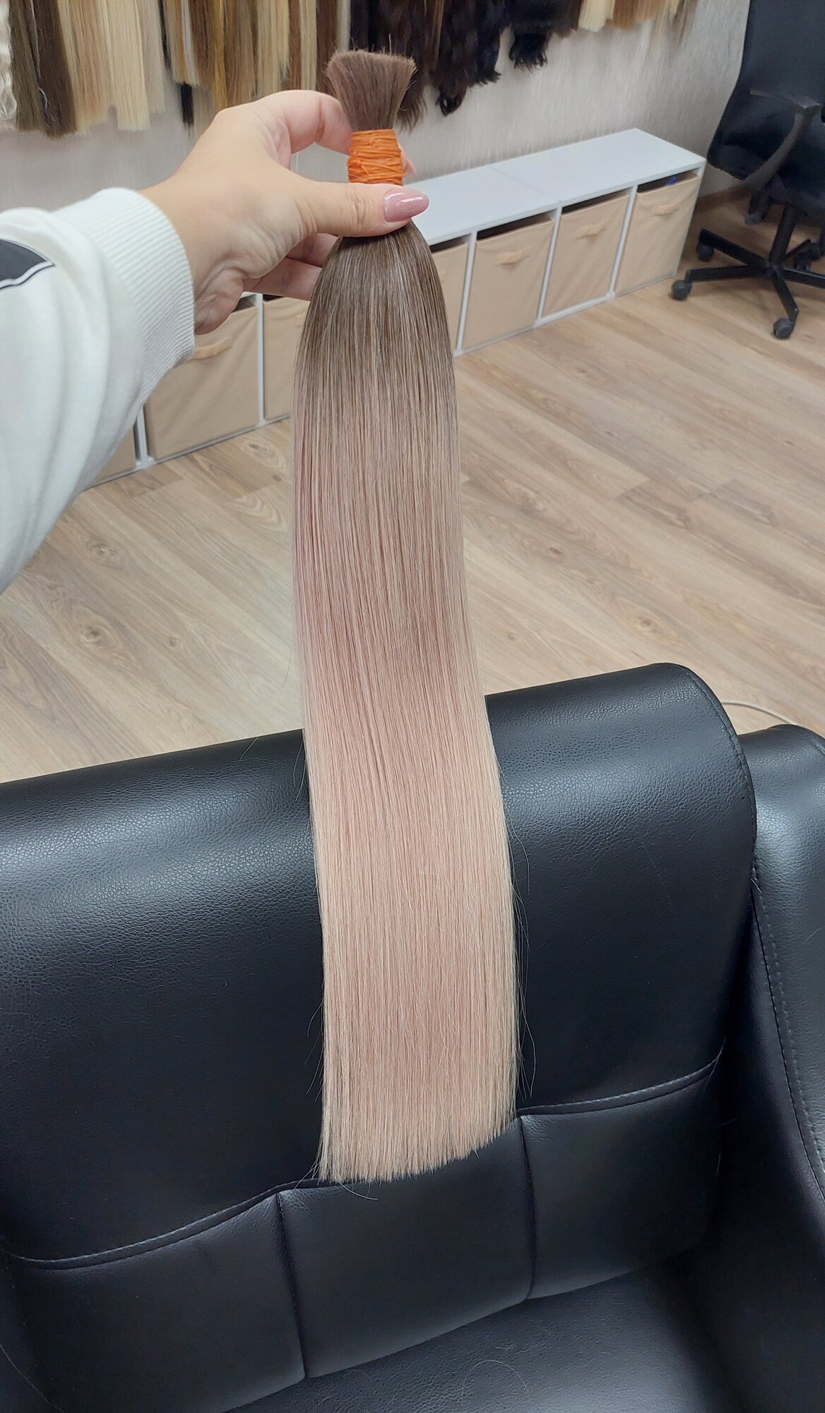 Натуральные волосы для наращивания 60см 100г, омбре, славянский тип волос