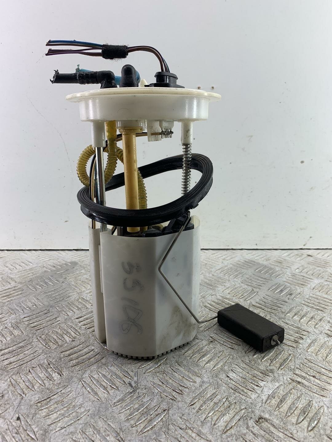 Насос топливный в бак Skoda Octavia 2 1Z5 2008