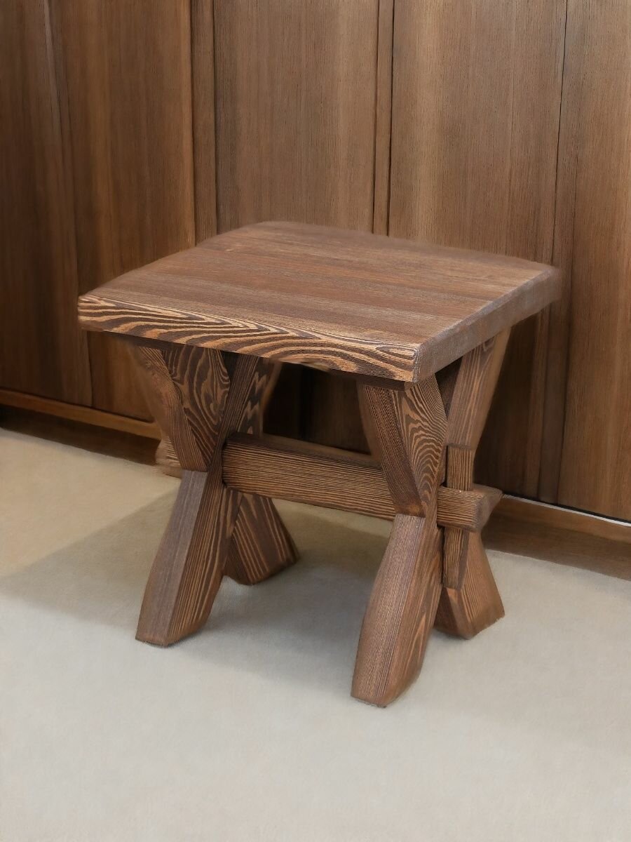 Табурет Ирбея №10, 45х40х45 см. натуральное дерево, массив сосны 1, шт.